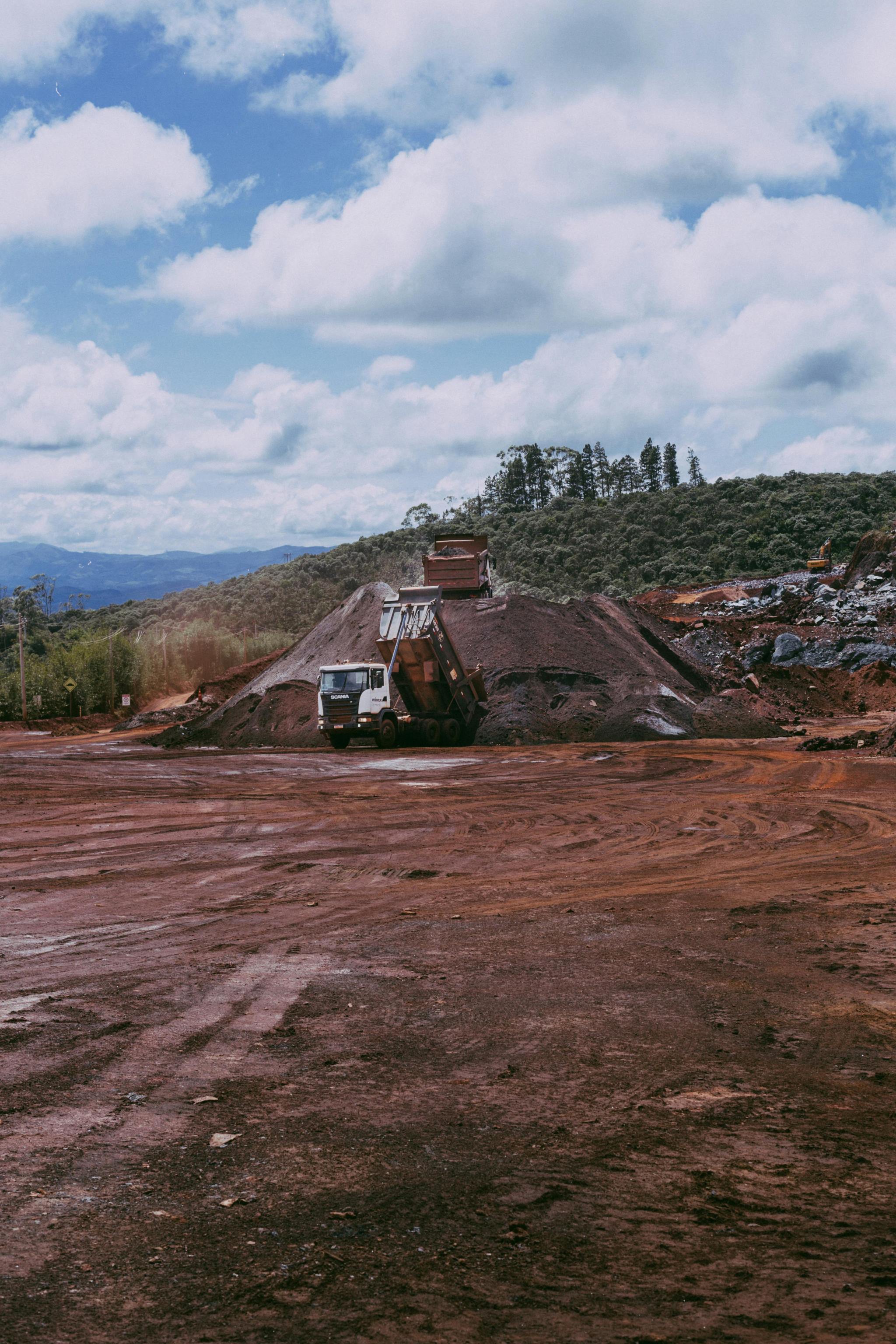 What does Glencore Mine in South Africa – FLCC SOLUTIONS